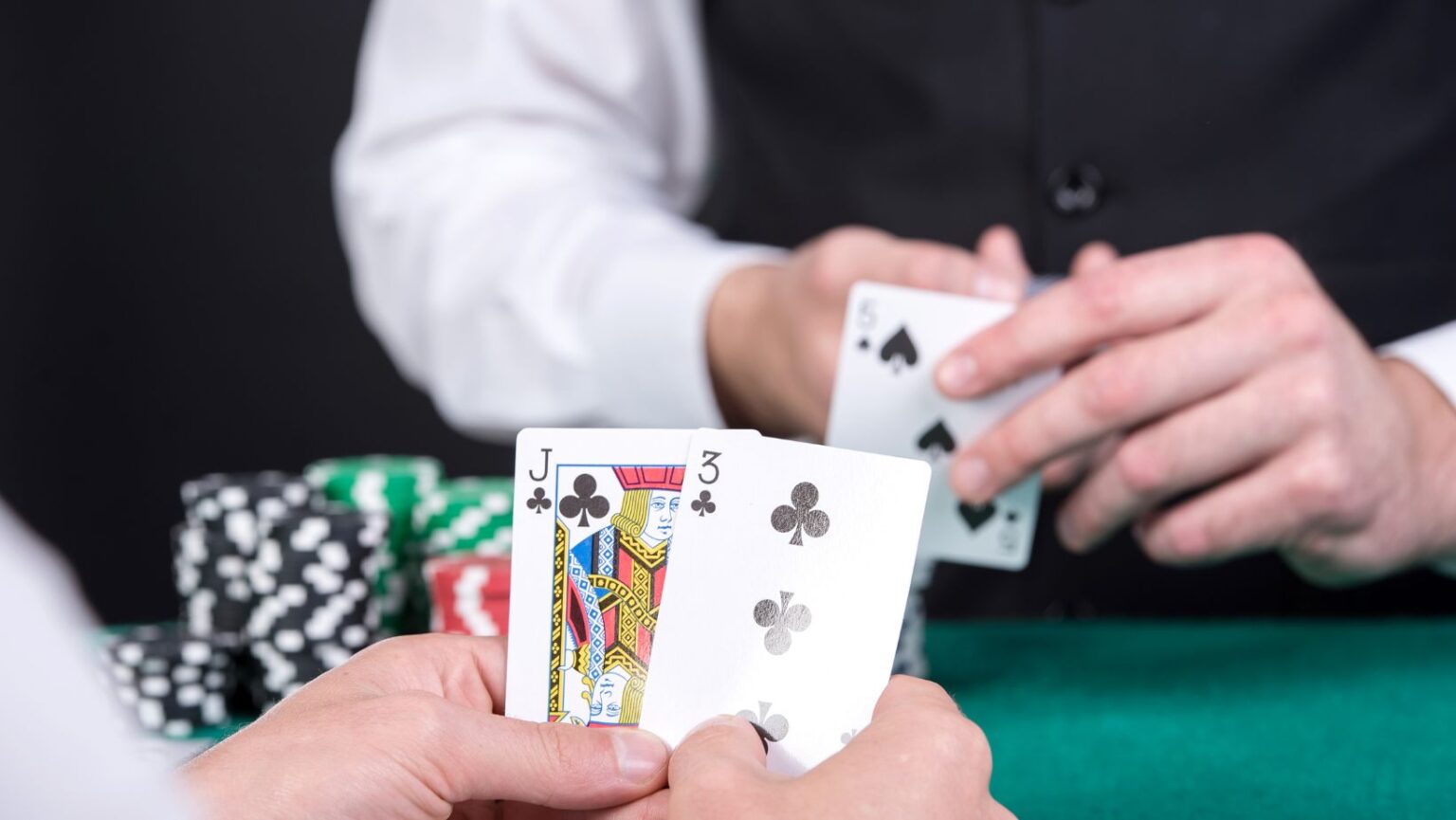 Everything you Need to Know About Bonuses in Poker - Gamificationsummit